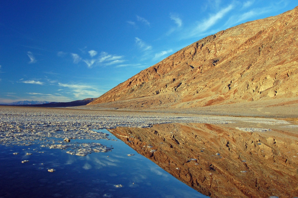 Nature’s “Mirror Mirror”: 13 Spectacular Photos with Water Reflection ...